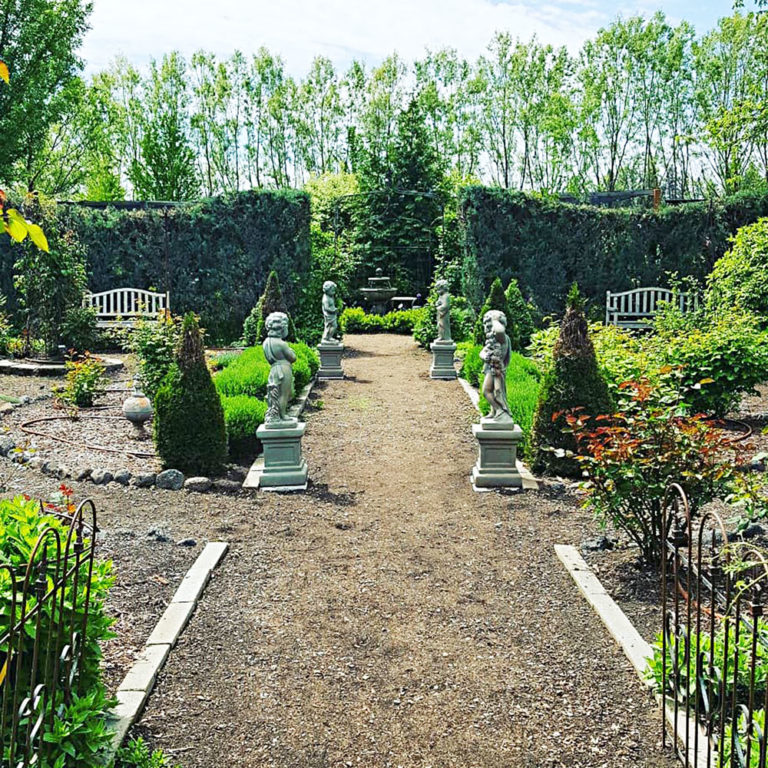 Preparing Your Garden for Winter - Huckleberry Press